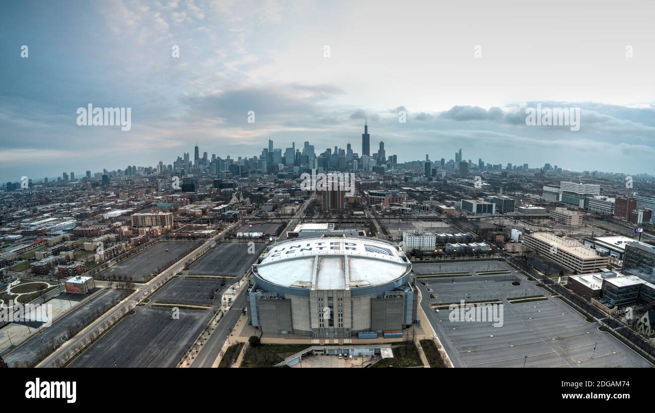 Aerial Views of Chicago Skyline from West Side Stock Photo - Alamy