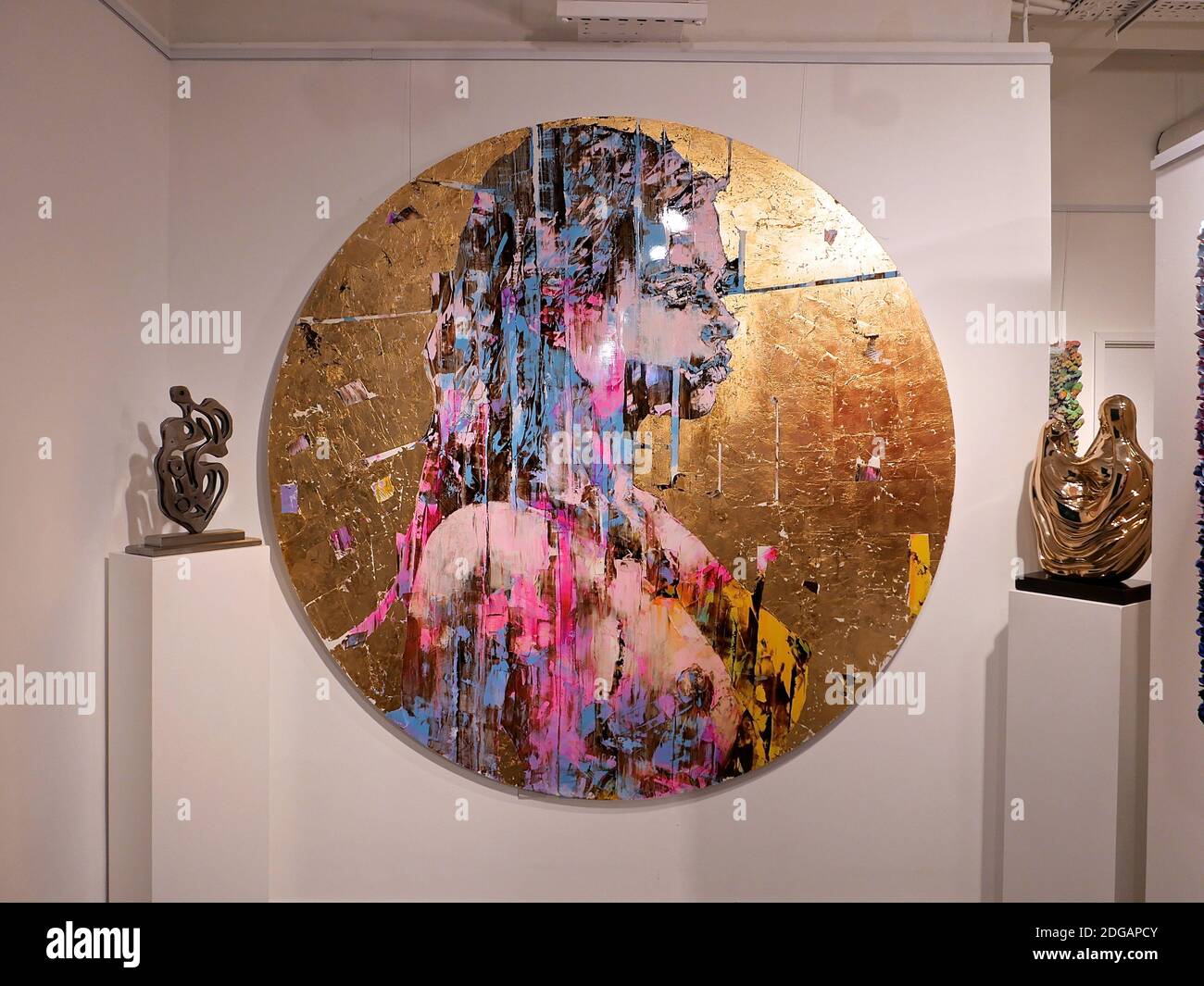 Retna ( Marquis Lewis ) the internationally nenowned street artist ...