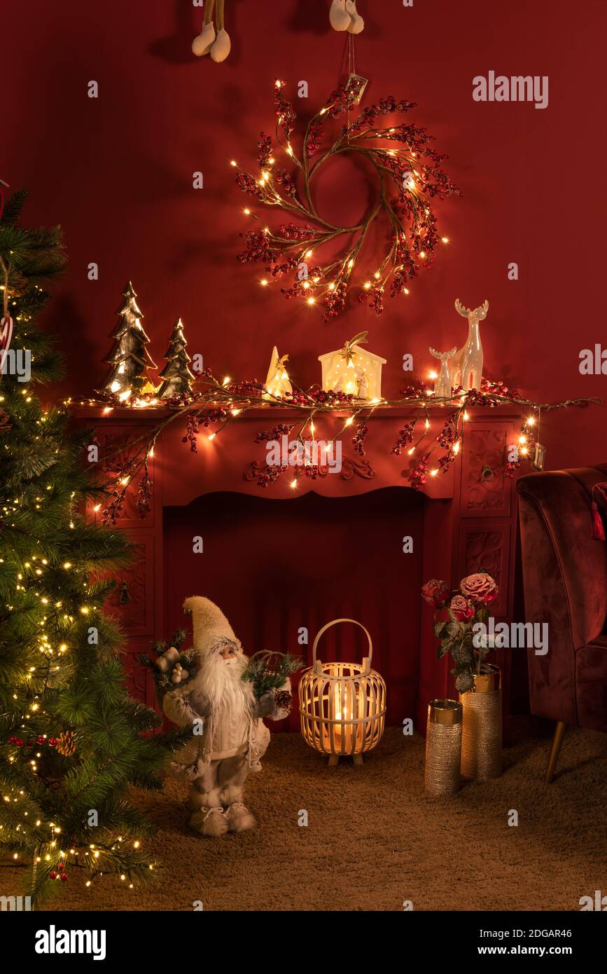 decorations with lights for the Christmas period, with balls and gnomes ...
