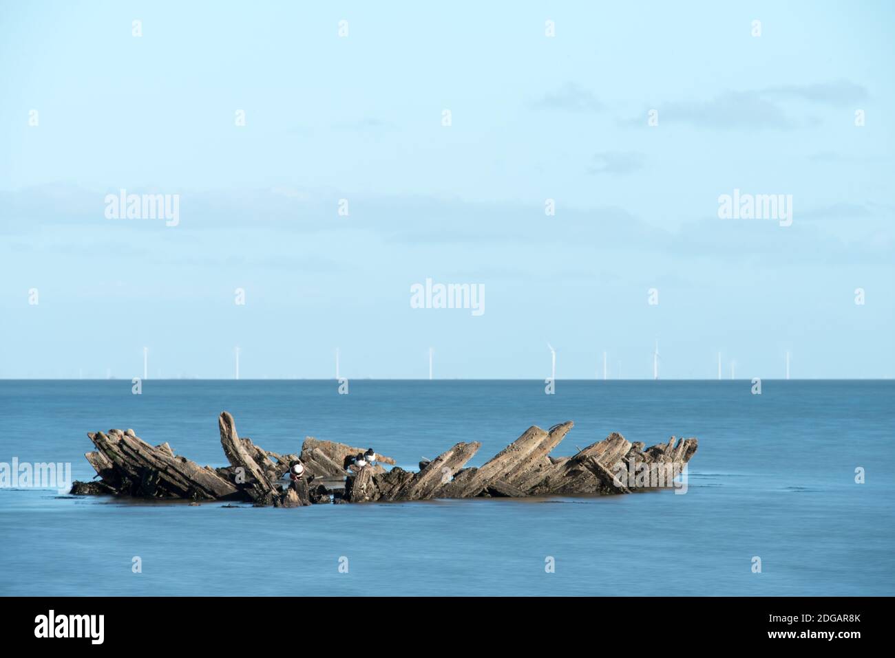 Ship planks hi-res stock photography and images - Alamy
