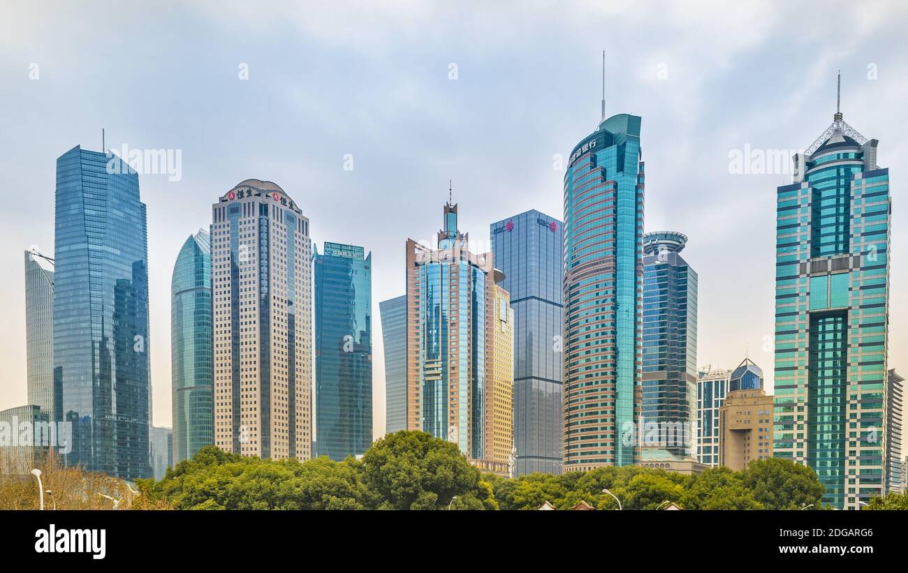 Pudong financial hi-res stock photography and images - Alamy