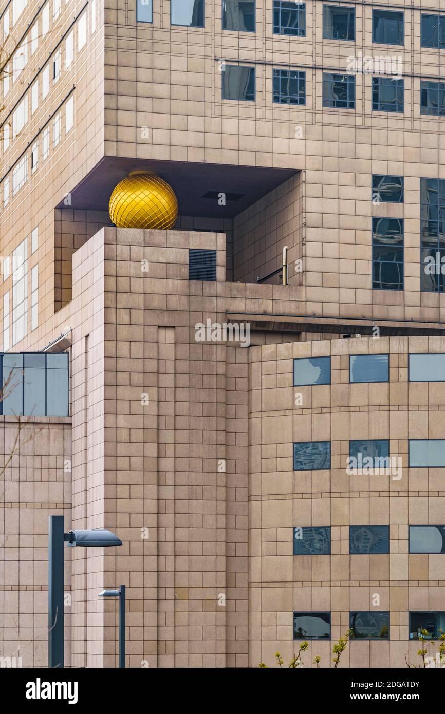 Postmodern Building, The Bund, Shanghai, China Stock Photo - Alamy