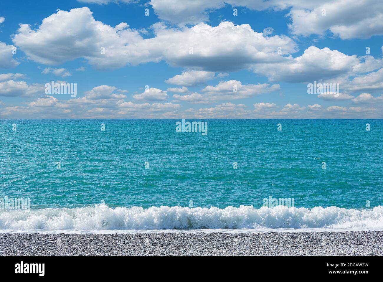 Sky over the surface of the sea at day time Stock Photo - Alamy