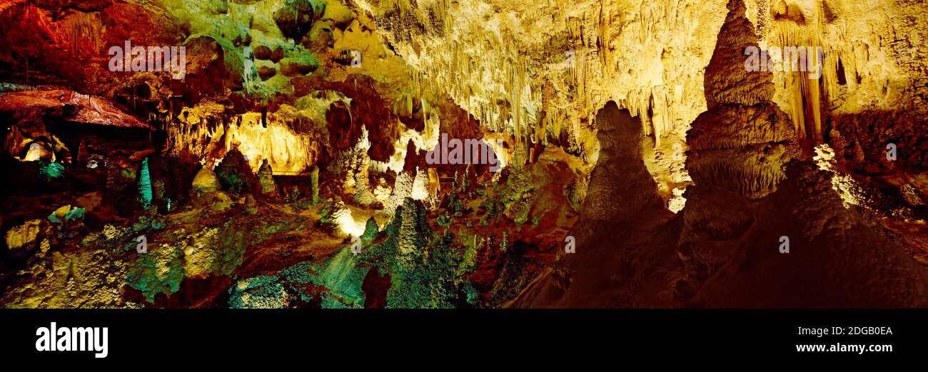 Stalagmites rock cave hi-res stock photography and images - Alamy