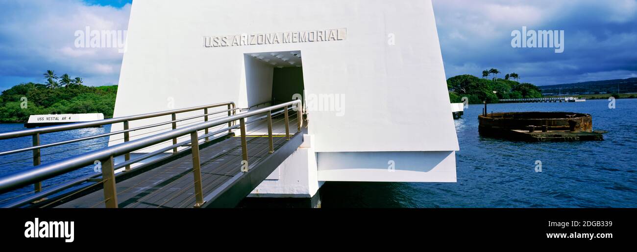 USS Arizona Memorial, Pearl Harbor, Honolulu, Hawaii, USA Stock Photo ...