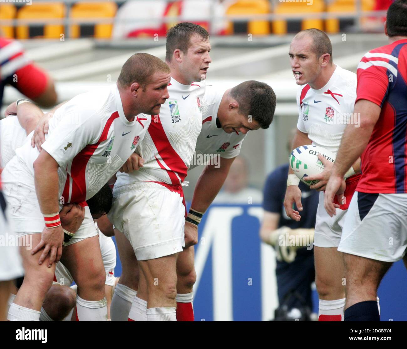Phil vickery rugby hi-res stock photography and images - Alamy