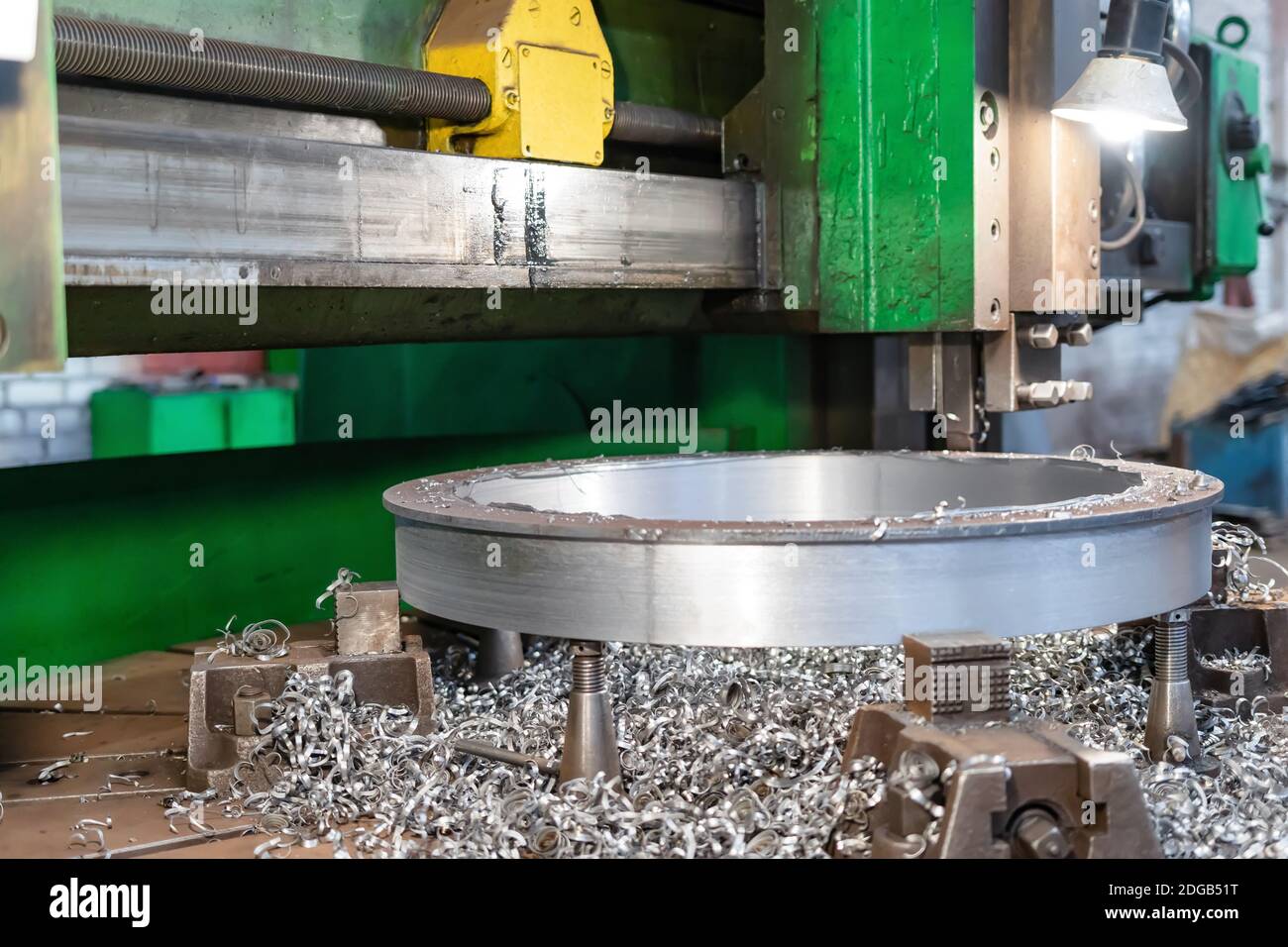 Old milling machine hi-res stock photography and images - Alamy