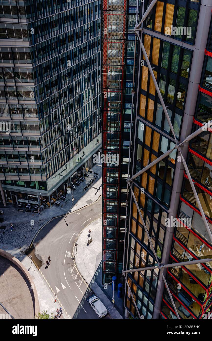 Tate modern top view hi-res stock photography and images - Alamy