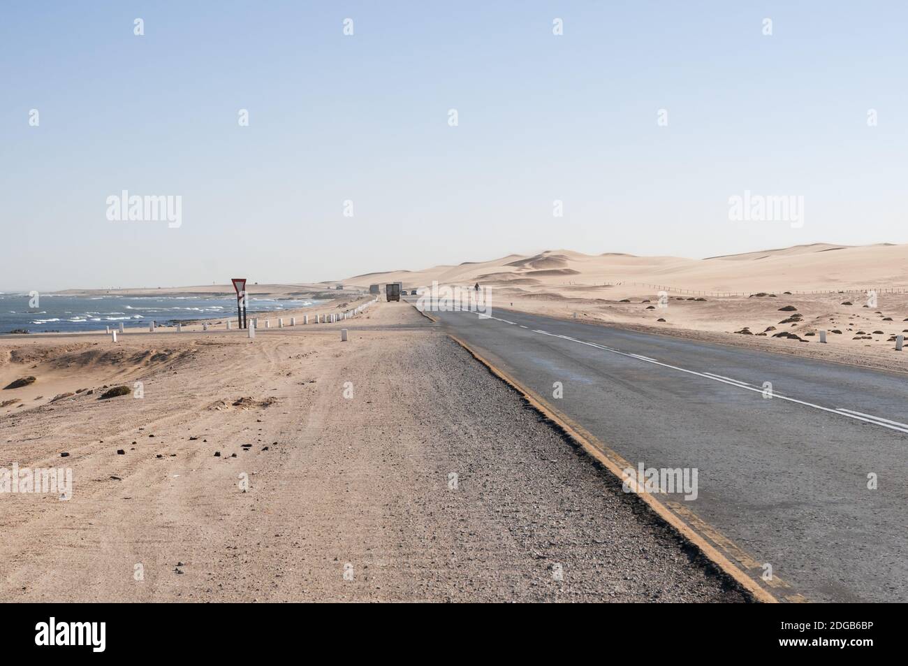 Sandstorm on the Trans-Kalahari Highway between Walvis Bay and ...