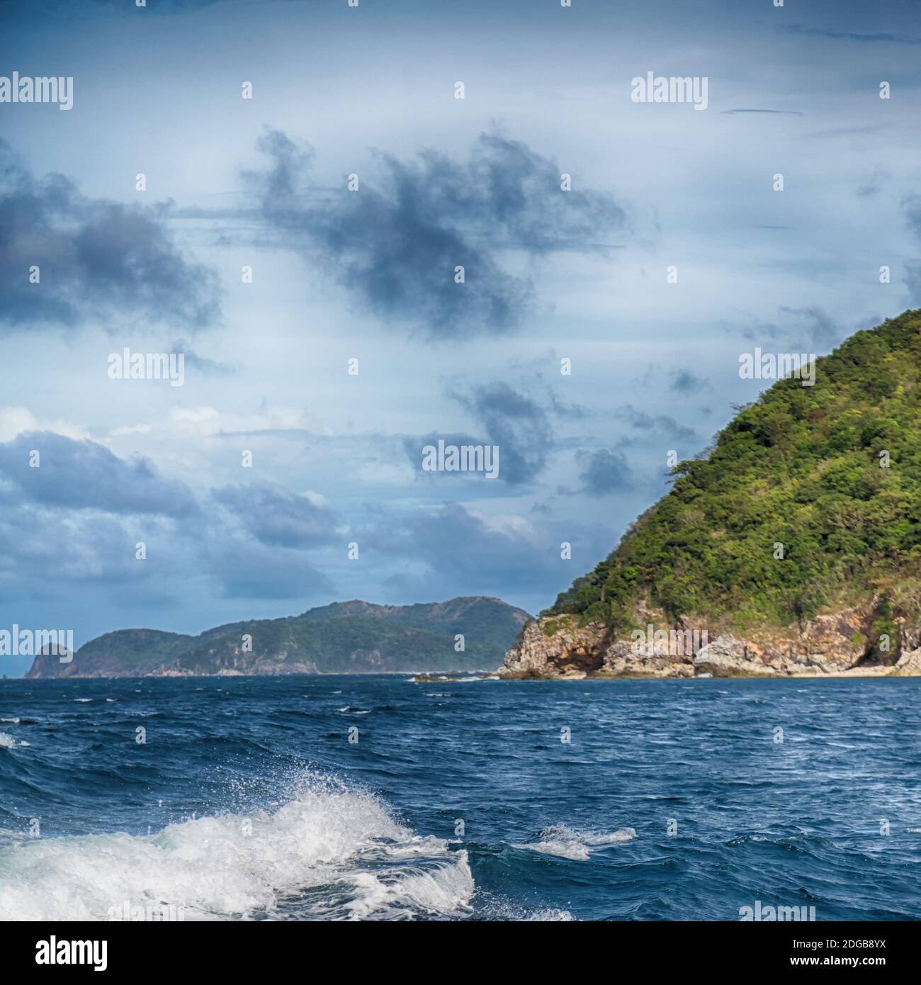 A view from boat and the pacific ocean Stock Photo - Alamy