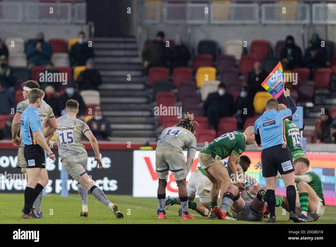 Christopher Ridley (Referee) in action Stock Photo - Alamy