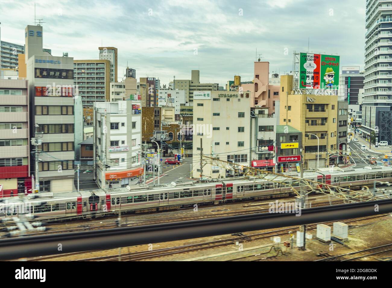 Japanese urban train hi-res stock photography and images - Alamy
