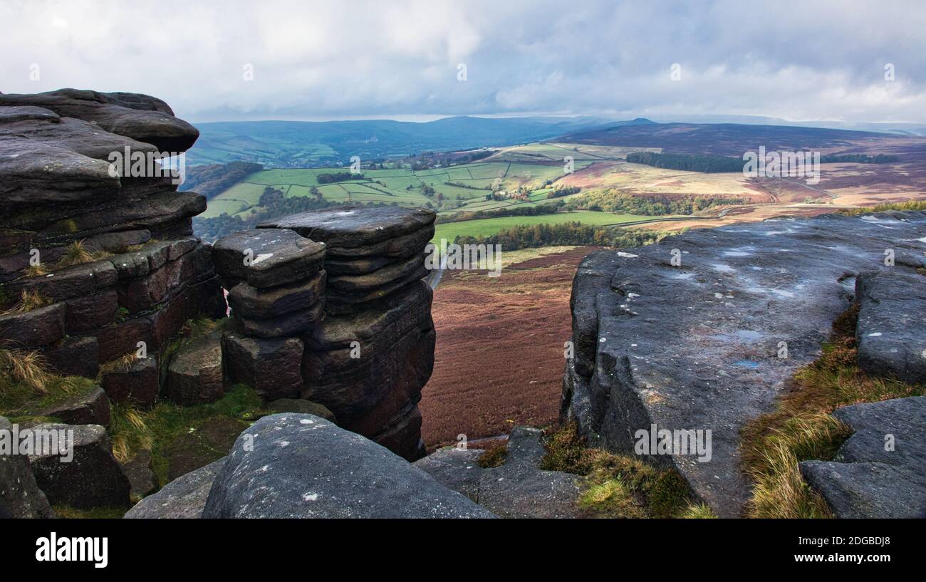 Heather gritstone edge hi-res stock photography and images - Alamy