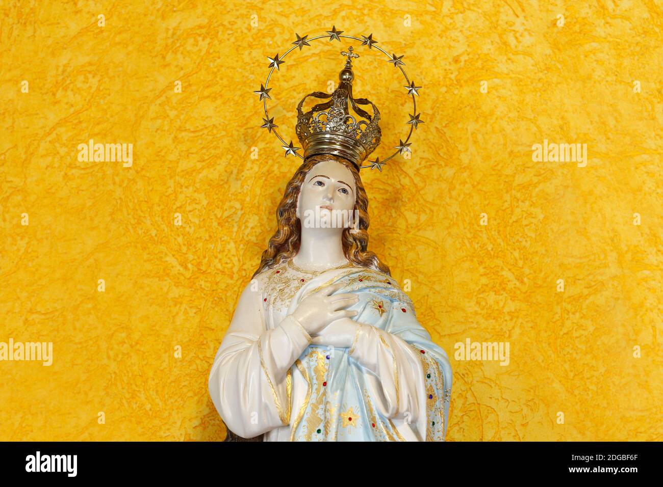 Our lady of the immaculate conception hi-res stock photography and ...