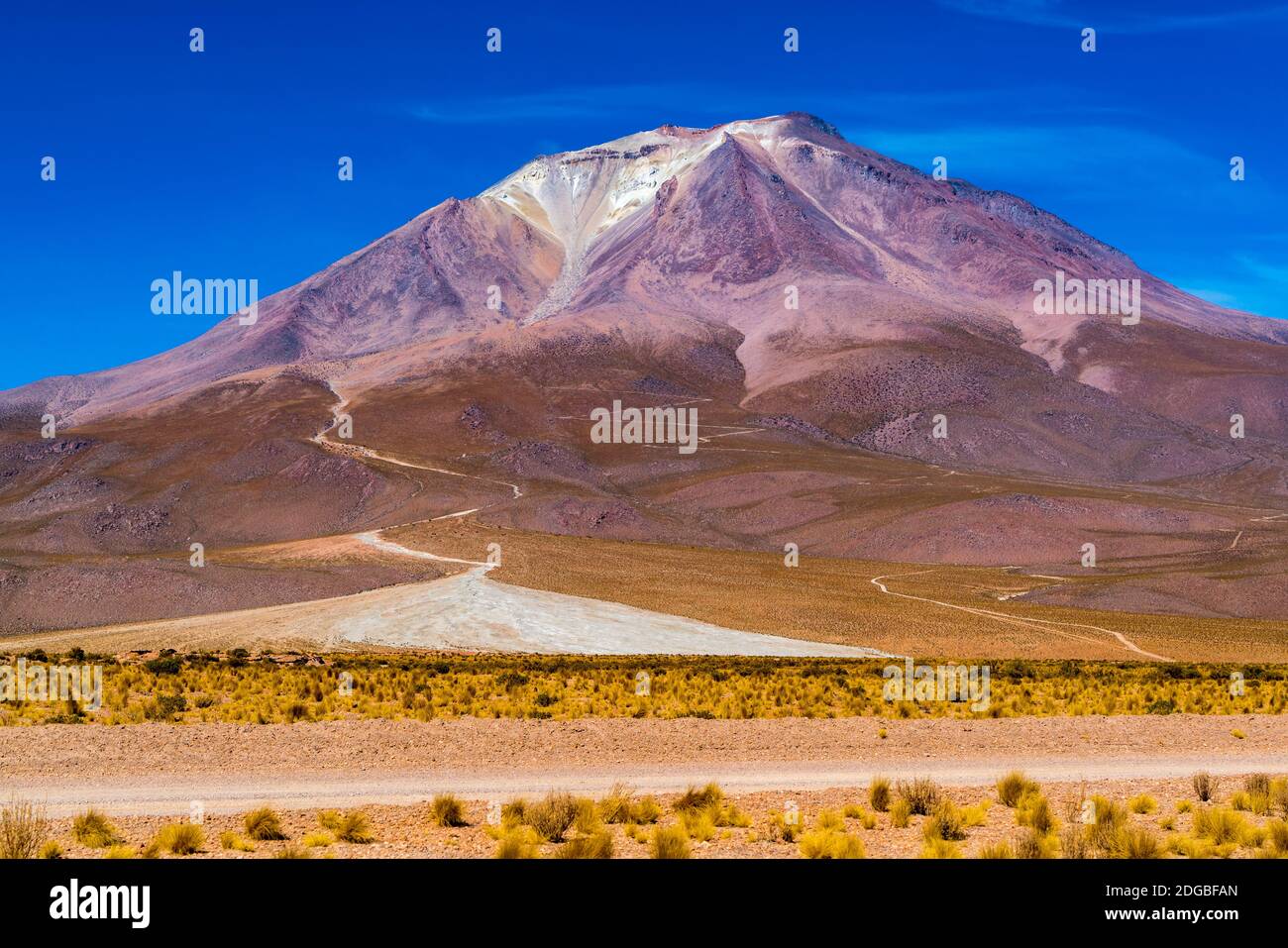 Tunupa volcano hi-res stock photography and images - Alamy