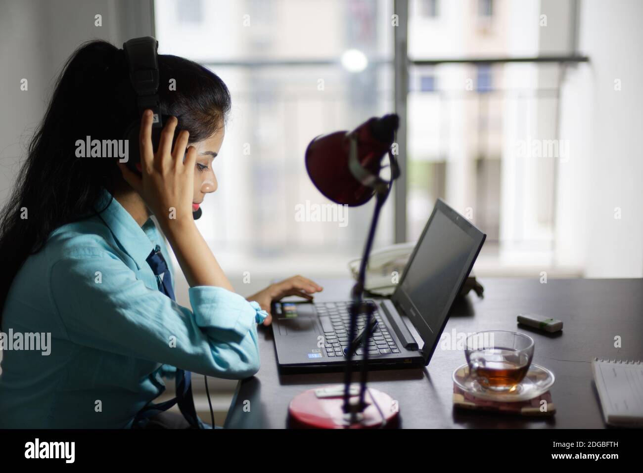 Tele caller hi-res stock photography and images - Alamy