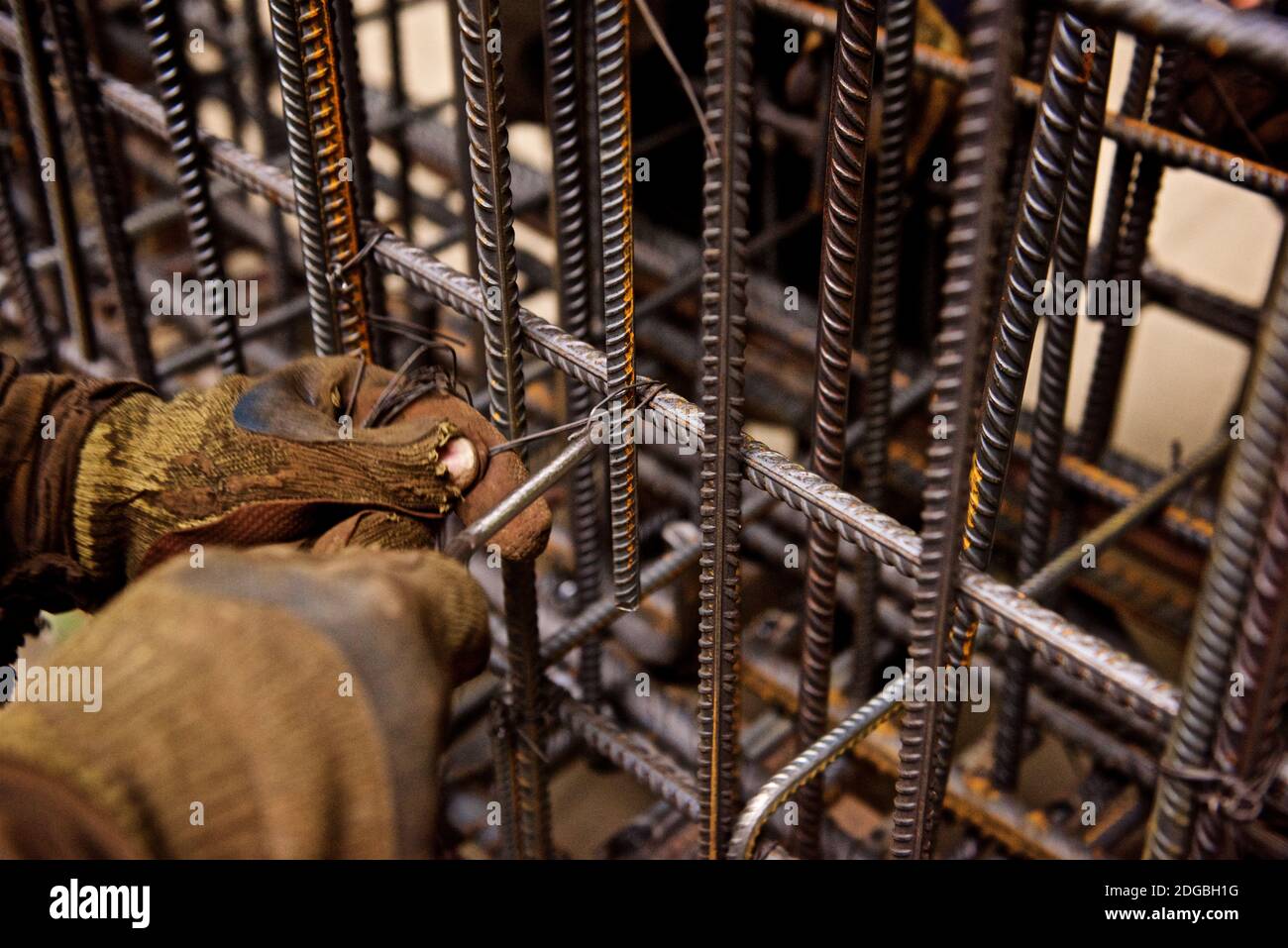 Reinforced concrete columns hi-res stock photography and images - Alamy