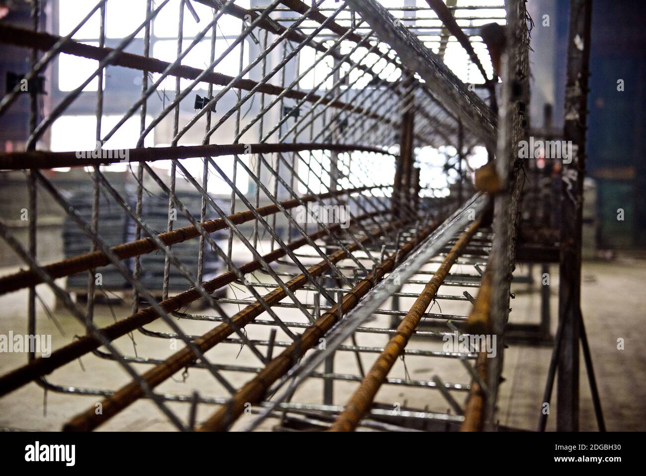 Reinforced concrete columns hi-res stock photography and images - Alamy