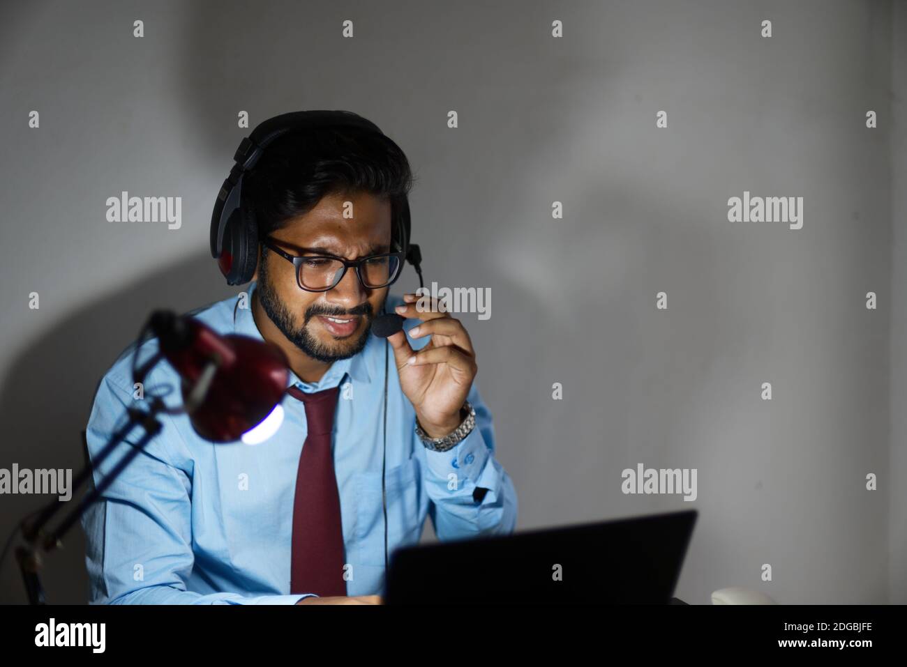 Tele caller hi-res stock photography and images - Alamy