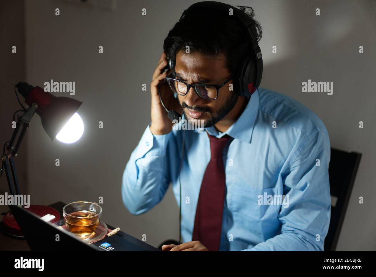 Indian telecaller hi-res stock photography and images - Alamy
