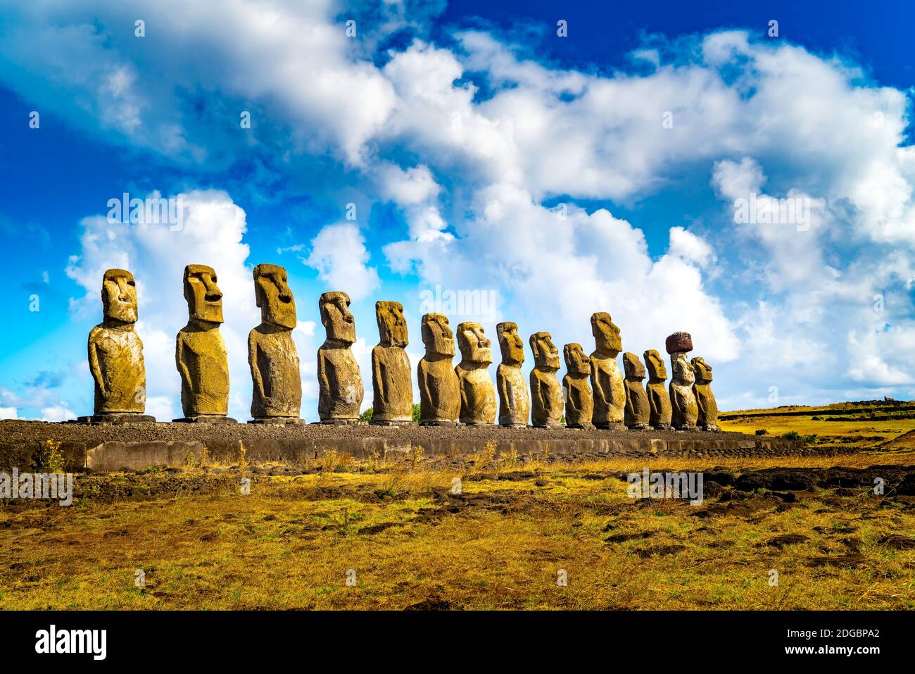 15 moais hi-res stock photography and images - Alamy
