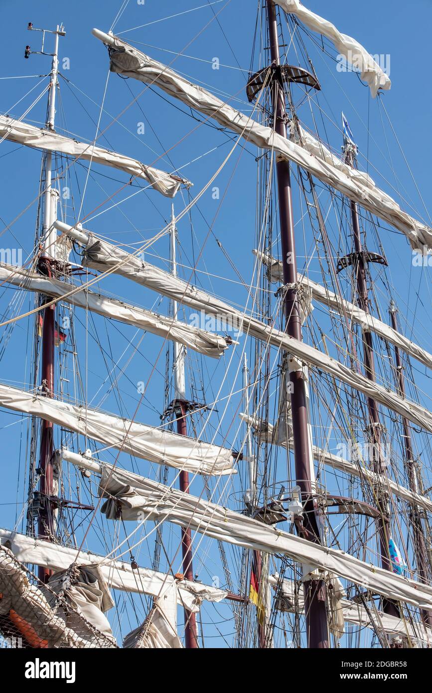 Brigatine rigging hi-res stock photography and images - Alamy