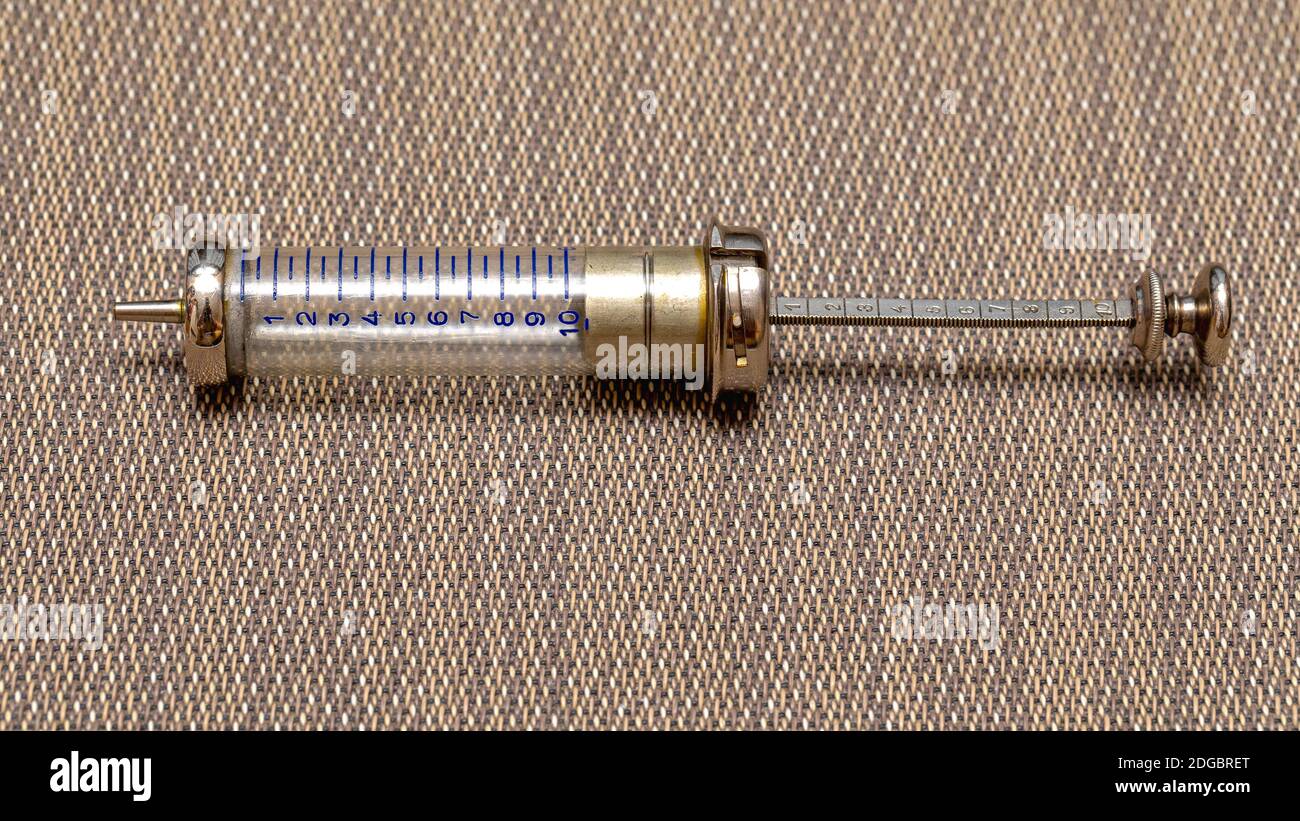 One Big Old Reusable Glass Syringe Device Stock Photo - Alamy