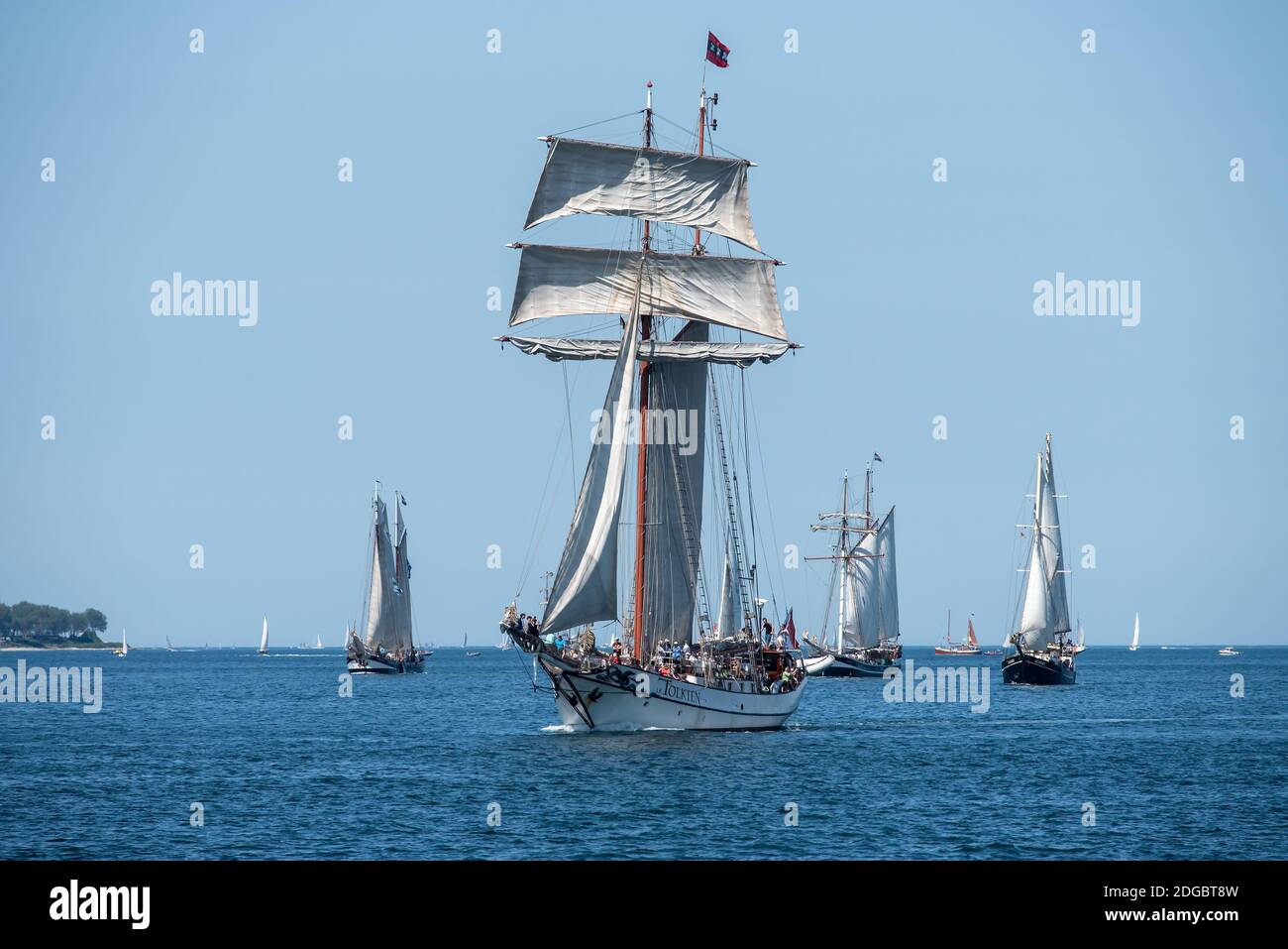 Windjammer parade hi-res stock photography and images - Alamy