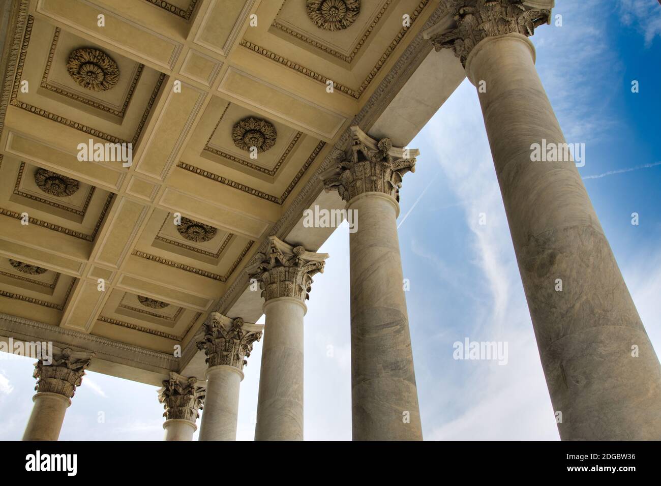 Architectural columns classic architecture hi-res stock photography and ...