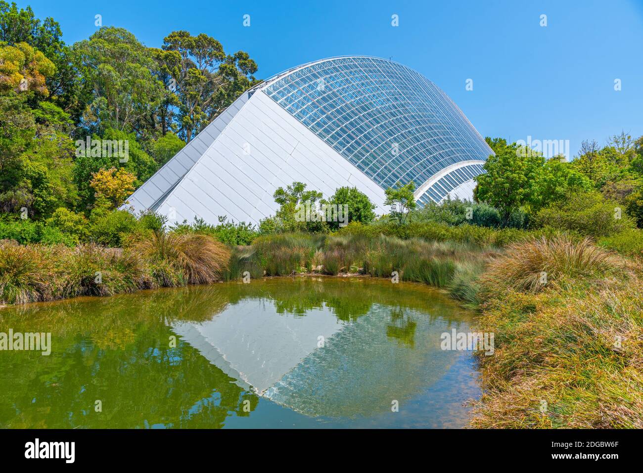 Bicentennial Conservatory at Botanic garden in Adelaide, Australia ...