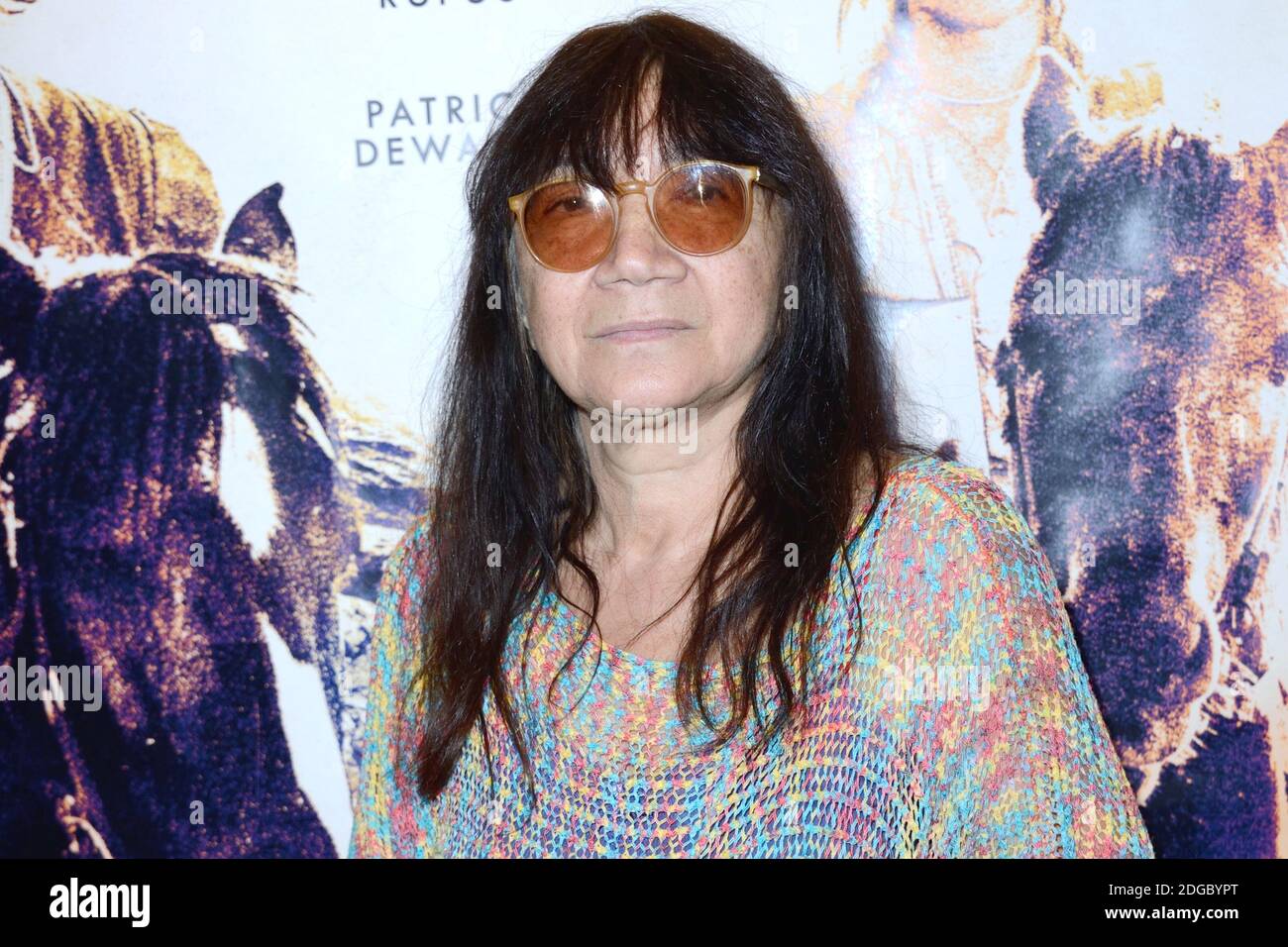 La realisatrice Sotha assiste a la projection du film Au Long de ...