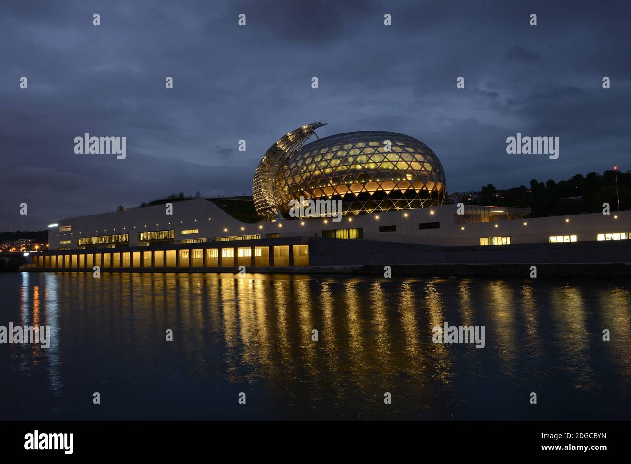 View of La Seine Musicale concert hall, by architects Shigeru Ban and ...