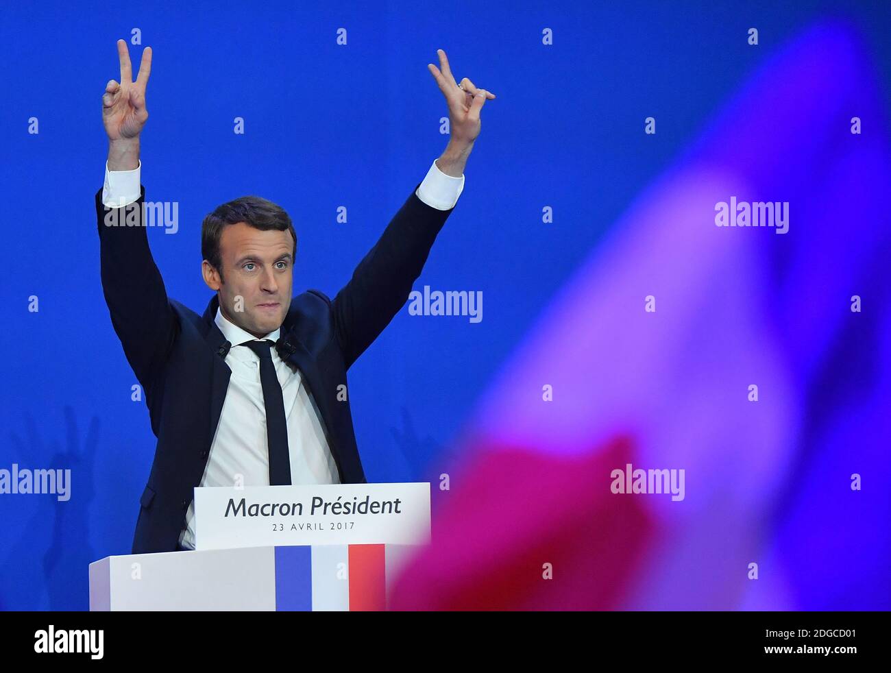 Centrist candidate in the French presidential elections, Emmanuel ...