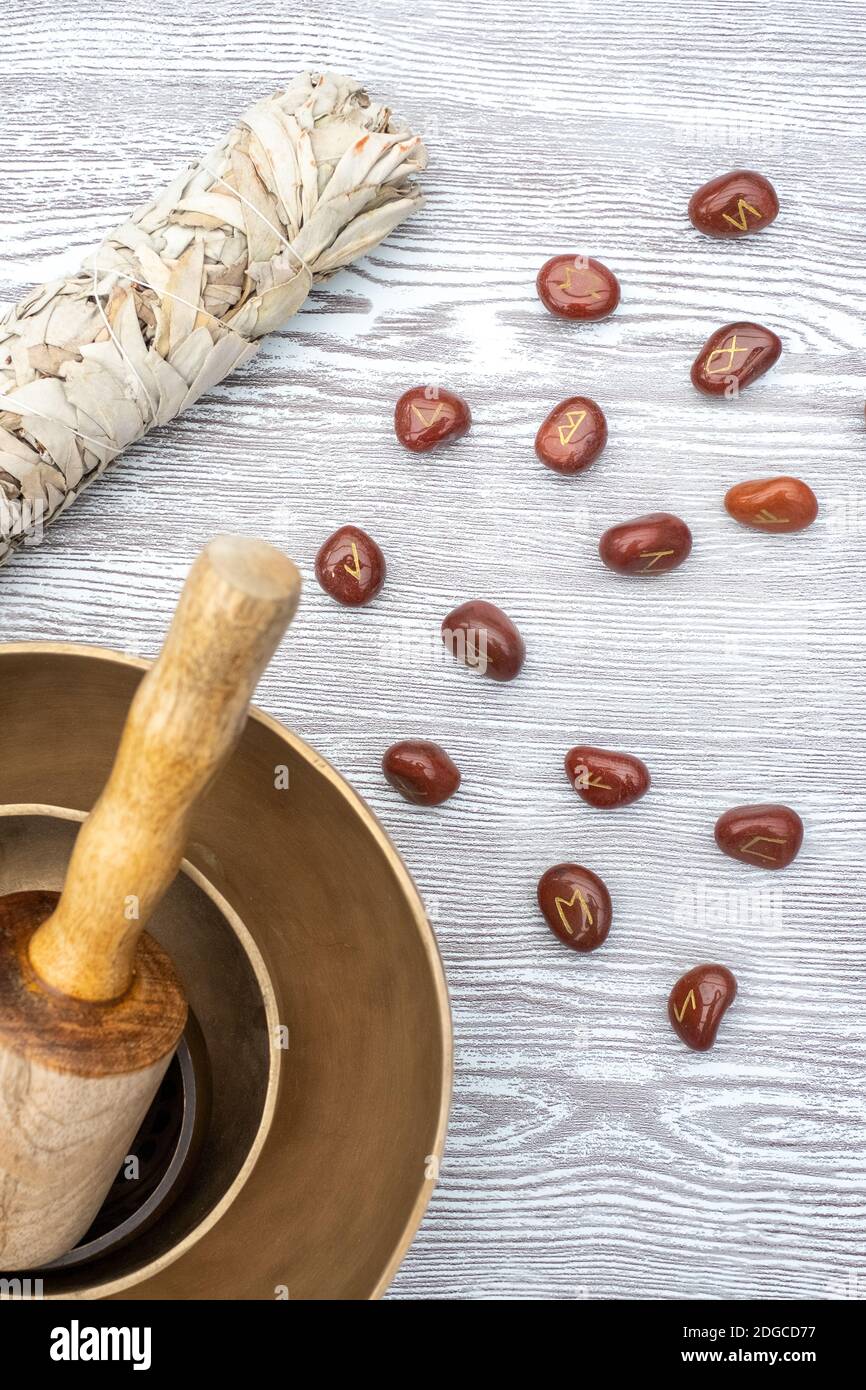 Spiritual items hi-res stock photography and images - Alamy