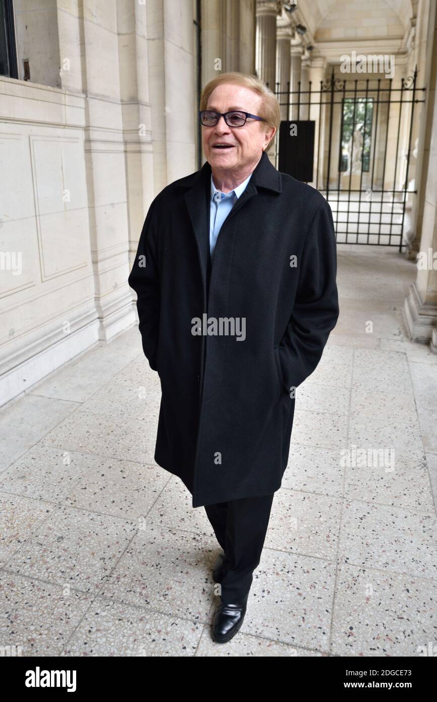 Le garde robe hi-res stock photography and images - Alamy
