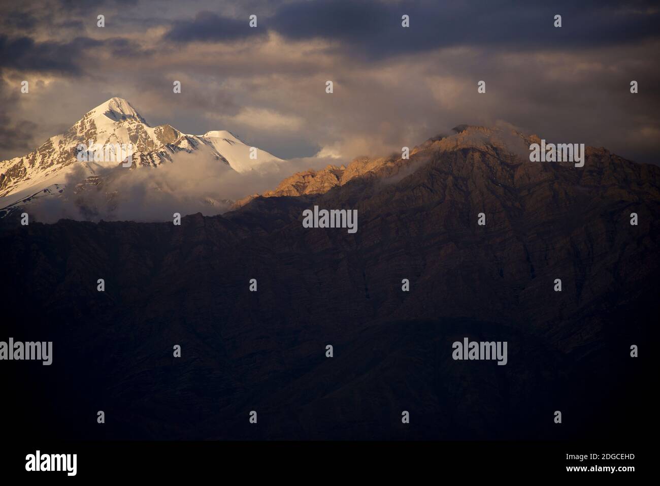 Early morning view of the Leh valley and Himalayan mountain backdrop ...