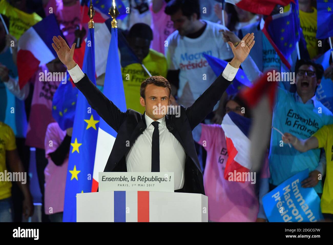 Presidential Candidate Emmanuel Macron on stage during a political ...