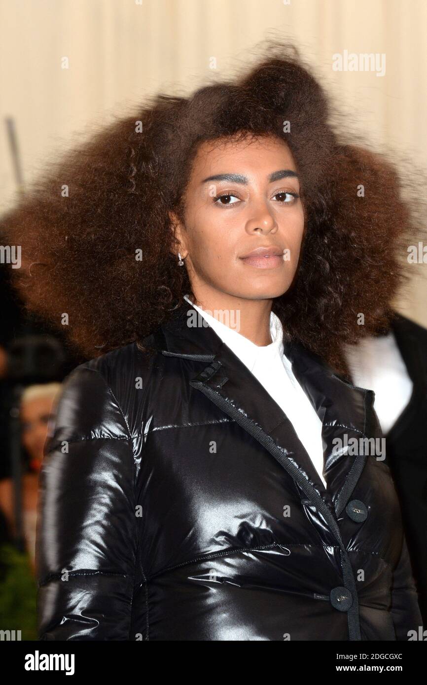 Solange Knowles arriving at the Costume Institute Benefit at The ...