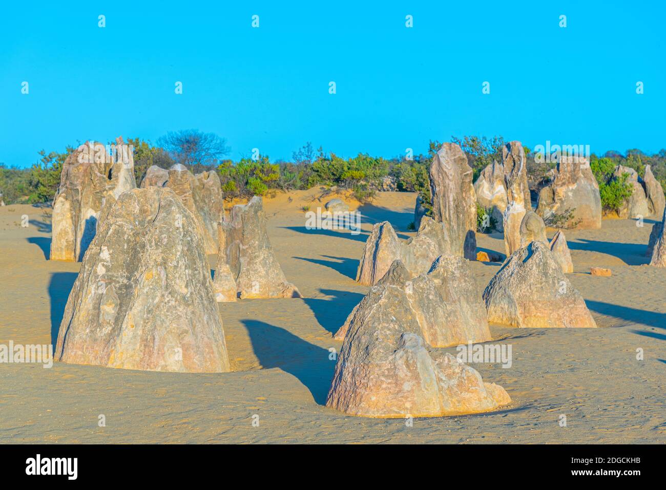 Sunset over the Pinnacles desert in Australia Stock Photo - Alamy