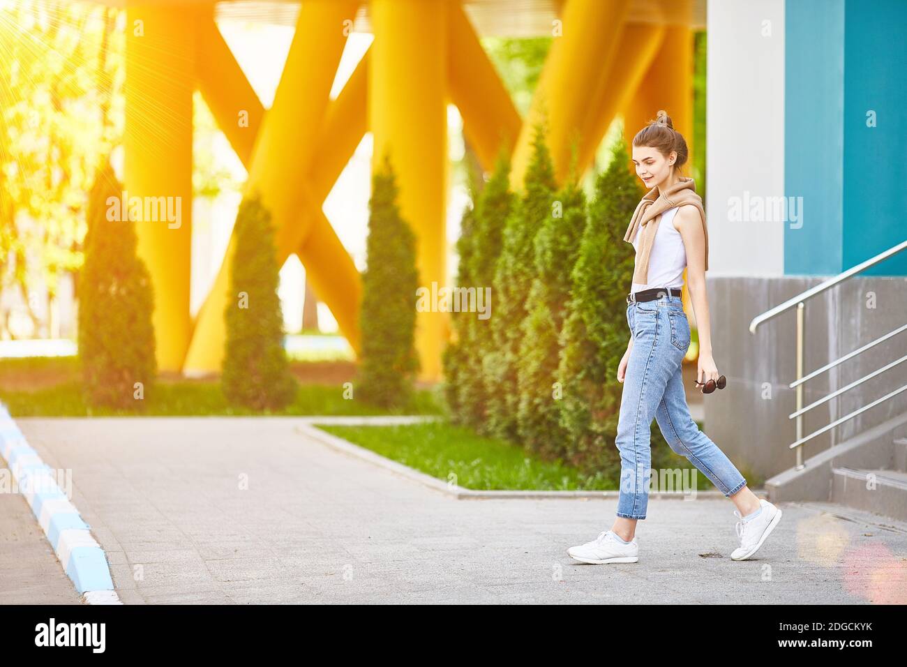 Coming down the stairs hi-res stock photography and images - Alamy