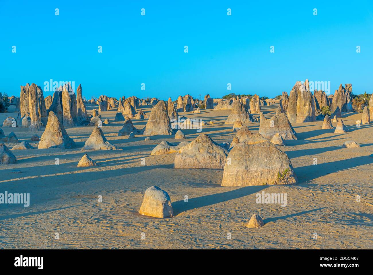 Sunset over the Pinnacles desert in Australia Stock Photo - Alamy