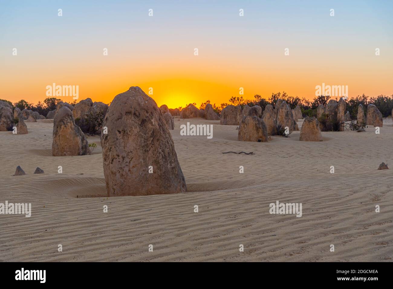 The pinnacles wa night hi-res stock photography and images - Alamy