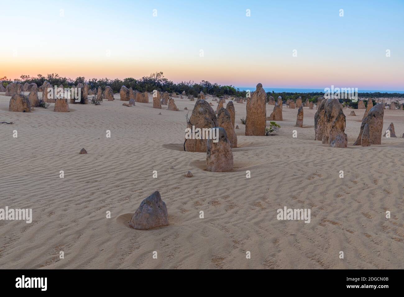 The pinnacles wa night hi-res stock photography and images - Alamy