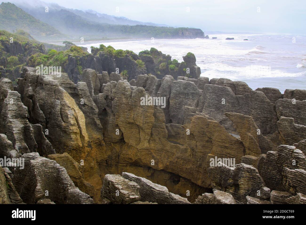 The pancake rocks hi-res stock photography and images - Alamy