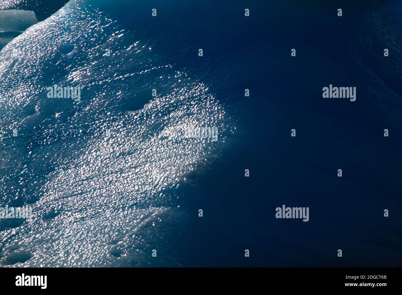 Iceberg texture hi-res stock photography and images - Alamy