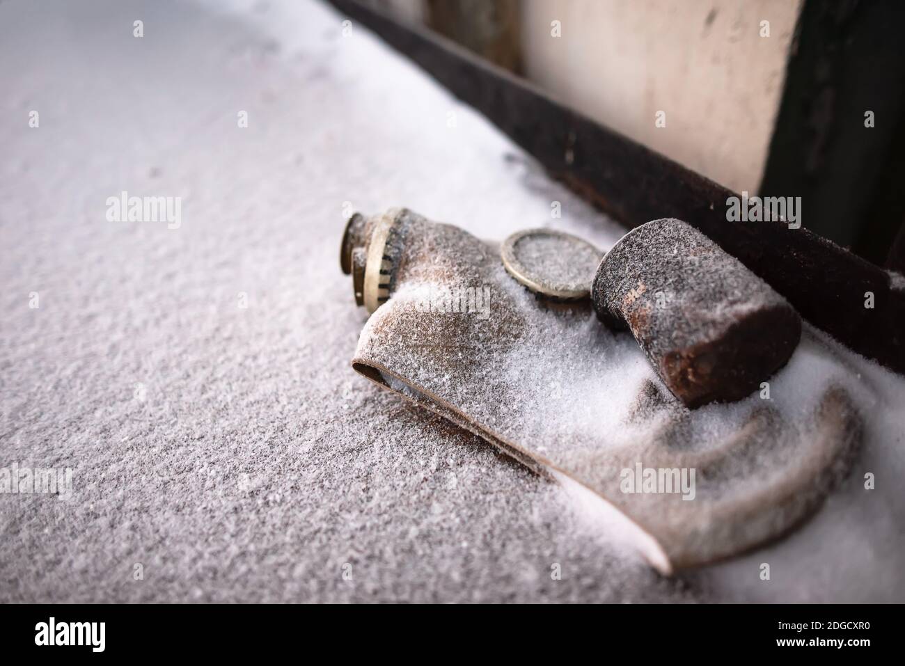 Soviet gas mask hi-res stock photography and images - Alamy