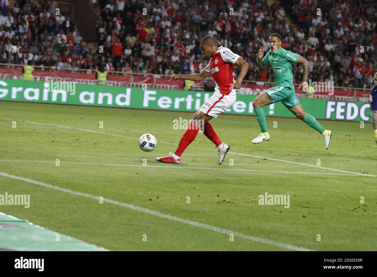 Kylian mbappe monaco ligue 1 2017 hi-res stock photography and images ...