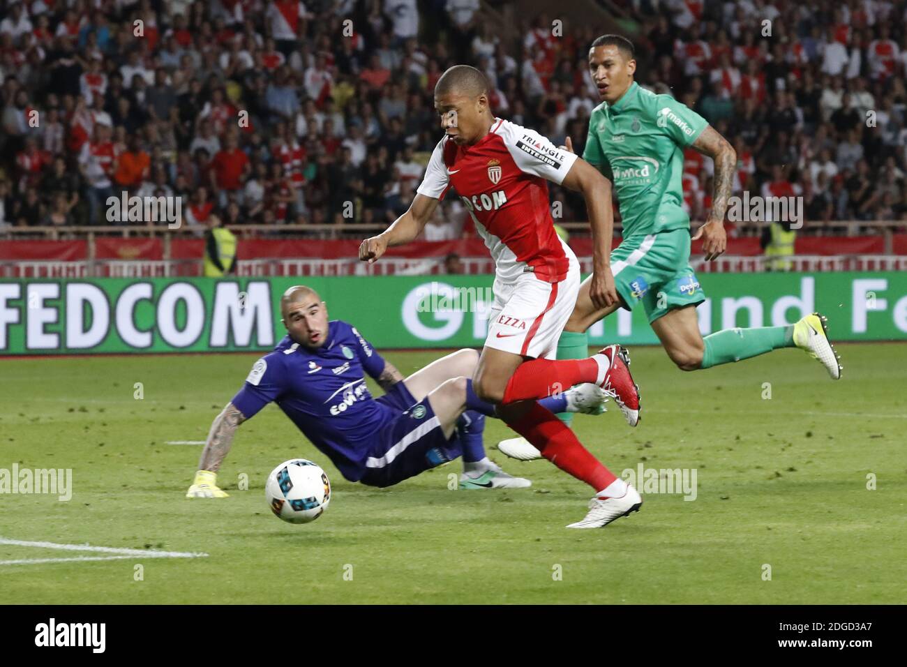 Kylian mbappe monaco ligue 1 2017 hi-res stock photography and images ...