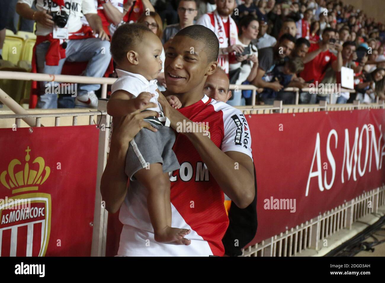 Kylian mbappe monaco ligue 1 2017 hi-res stock photography and images ...