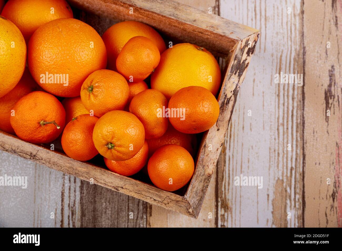 Mandarin box hi-res stock photography and images - Alamy